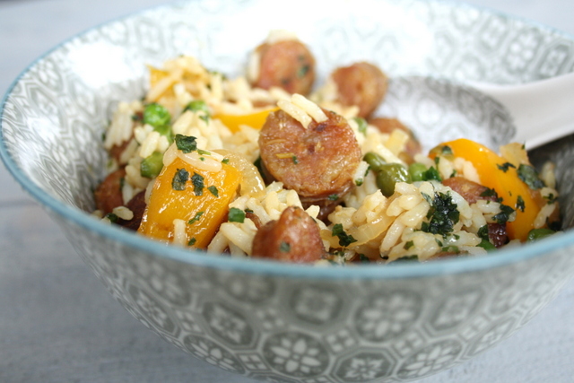 Riz sauté aux saucisses chinoises – Les filles, à table